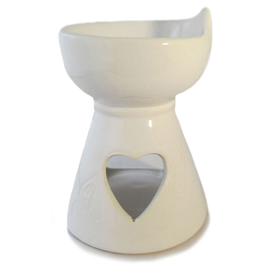 4.75" Ceramic White Round Diffuser with Heart Cutout | Aroma-Burner.com